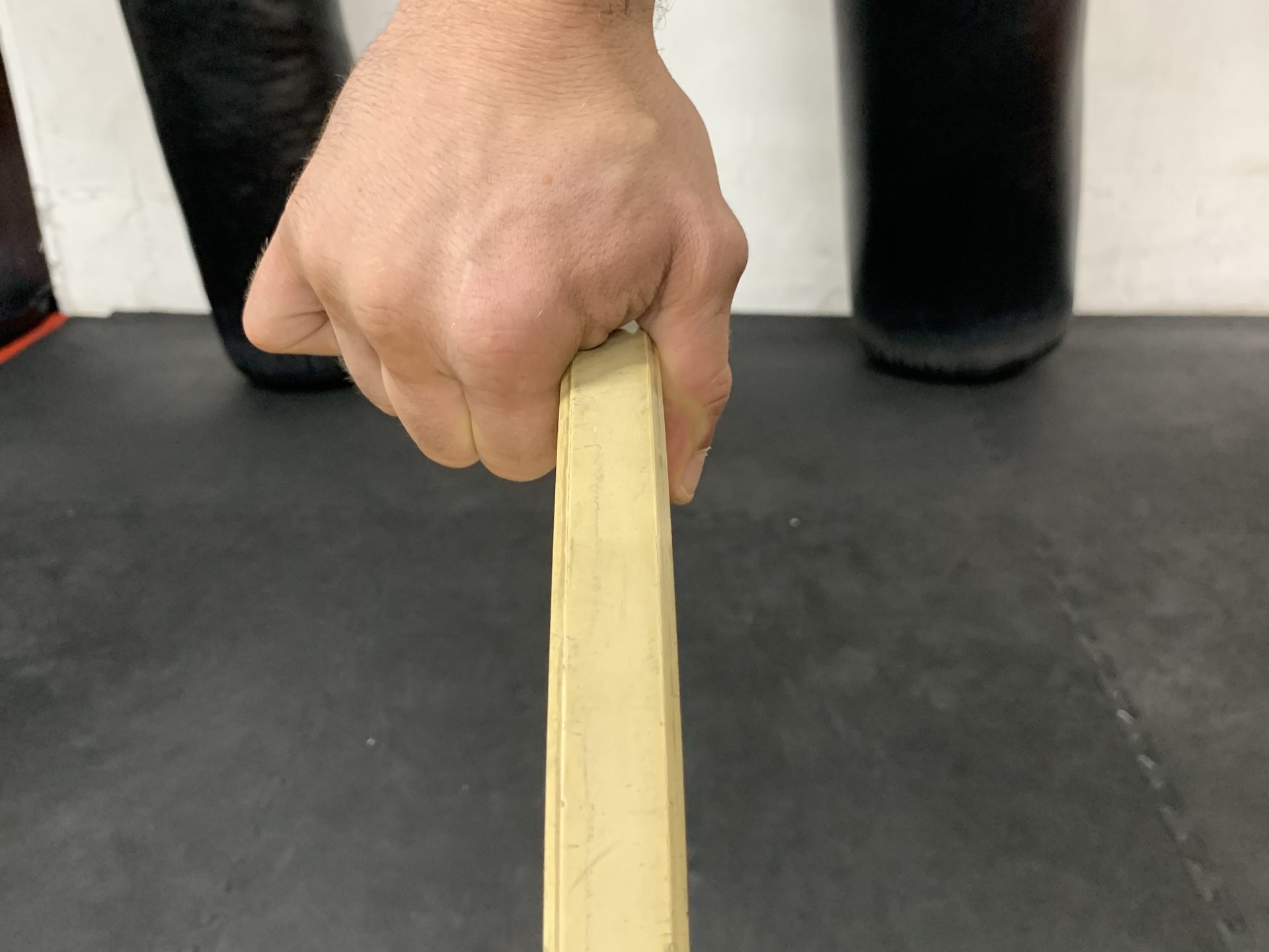 COMMON HAND AND WRIST INJURIES IN STRIKING SPORTS - PART 11 - Grip ...